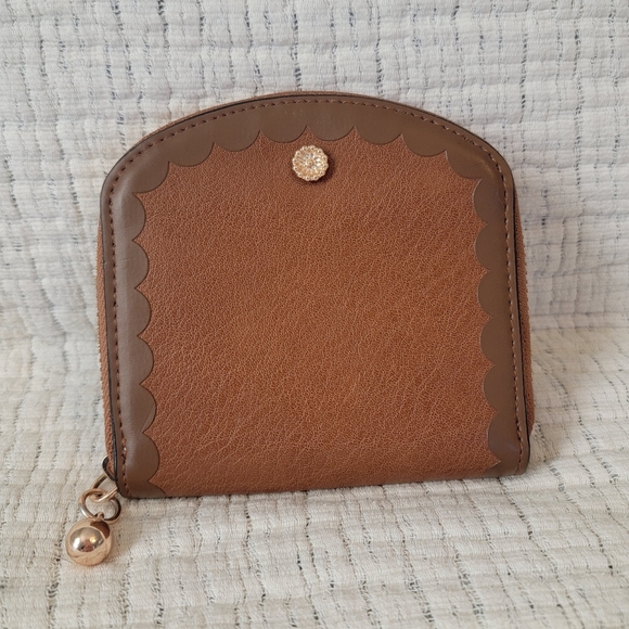 LC Lauren Conrad | Bags | Lc Lauren Conrad Brown Coin Purse Wallet ...